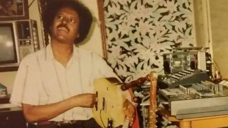 Eritrean music legend Bereket Mengisteab dies aged 89 - Ethiopia Observer